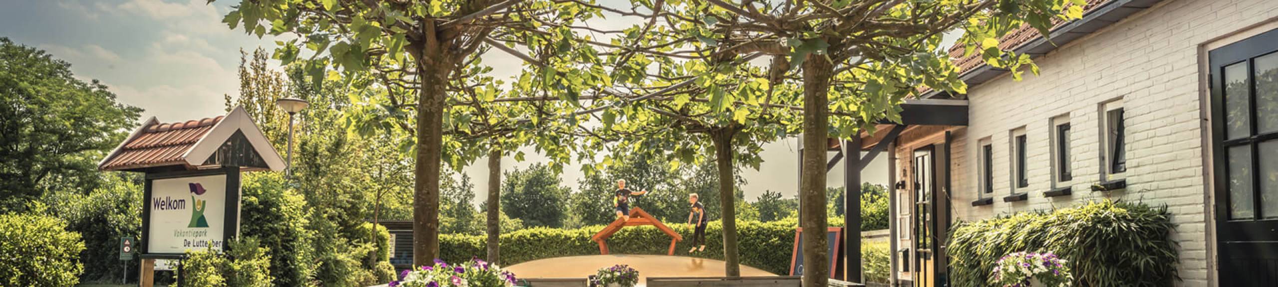 Vakantiepark De Luttenberg - Vakantiemakelaar